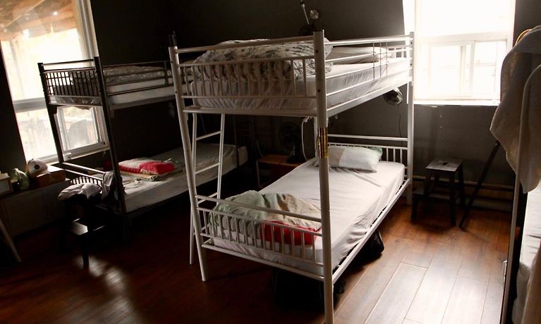 THE PARKDALE HOSTELLERIE HOSTEL TORONTO